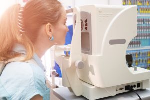 Dioptrien Tabelle für Altersweitsichtigkeit - Doctor-medic Bányai erklärt